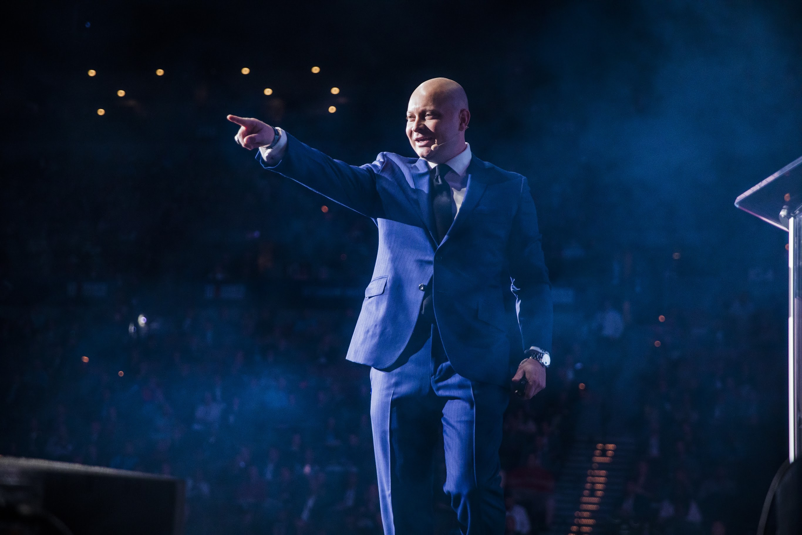 Micheal Burt - keynote speaker - Global Speakers Bureau