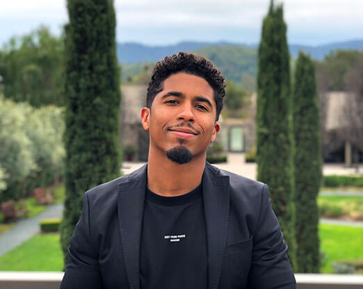 Chris Lyons - keynote speaker - Global Speakers Bureau